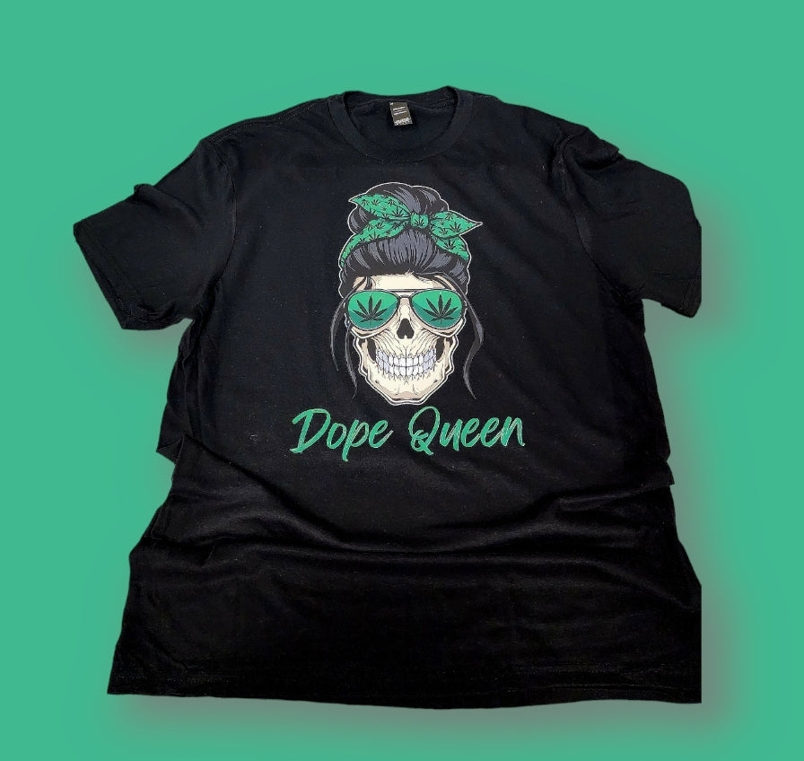Dope Queen Tee – MnE Boutique 27